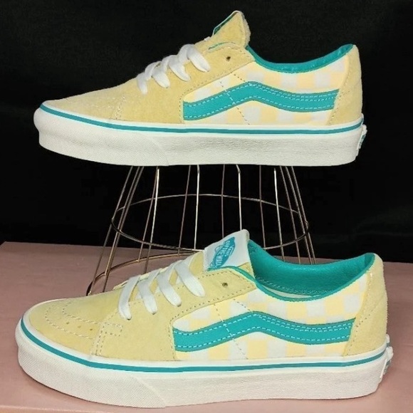 Vans | Shoes | Vans Sk8low Checkerboard Banana Cream Woman Size 55 ...